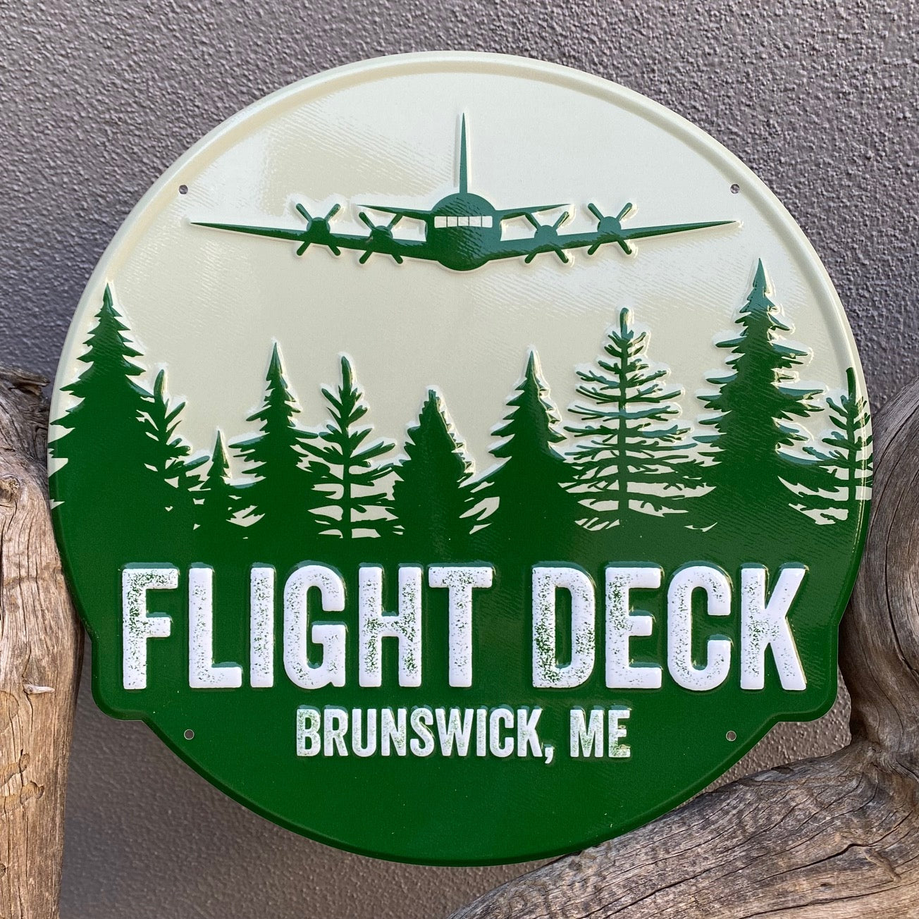 The Brewery Tacker of the Month Club – Tin Tackers
